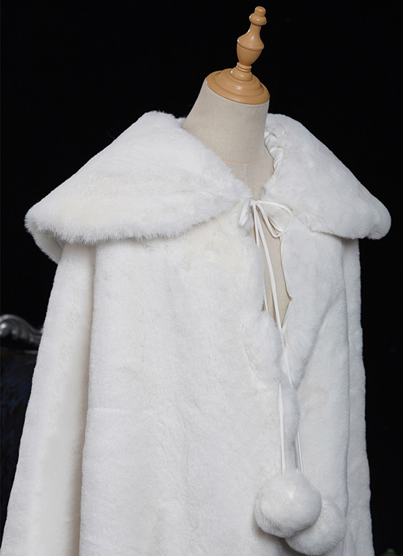 Vintage Winter 18th Century Ball Gown Fur Cloak Victorian Marie ...