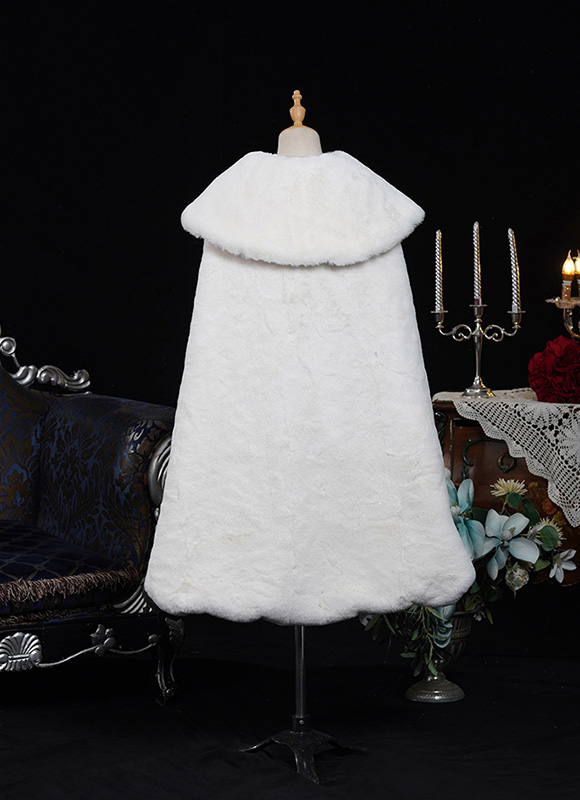 Vintage Winter 18th Century Ball Gown Fur Cloak Victorian Marie ...